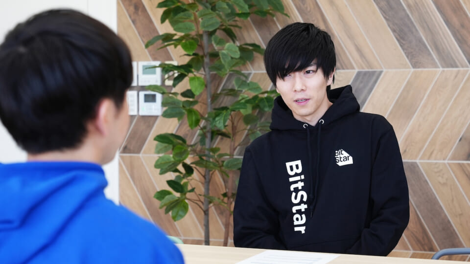 年間446本の動画を公開！メーカーならではの発信の強みを生かしたSNS戦略 | BitStar Studio (ビットスタースタジオ)